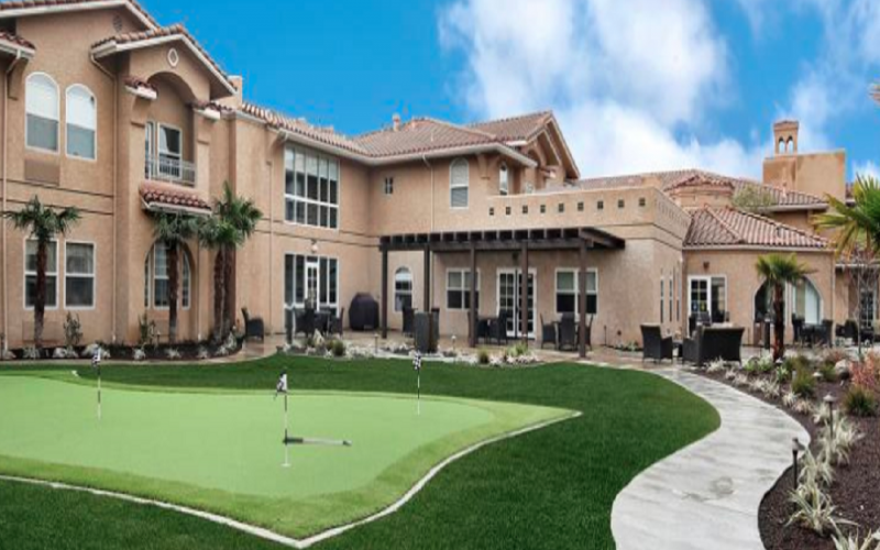 Ivy Park at Simi Valley | SeniorLiving.com